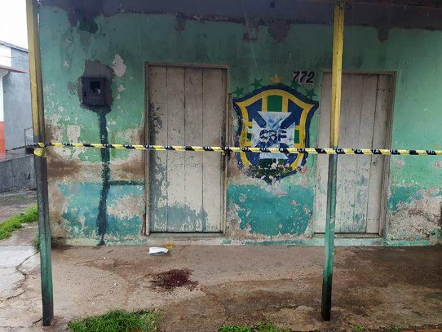 G1 Homem é morto a tiros em frente de casa de familiar no interior