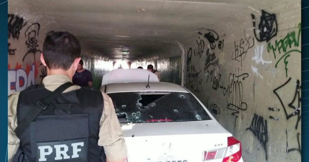 G1 - Tiroteio deixa morto e baleados na Avenida Brasil, no Rio de Janeiro - notícias em Rio de ...