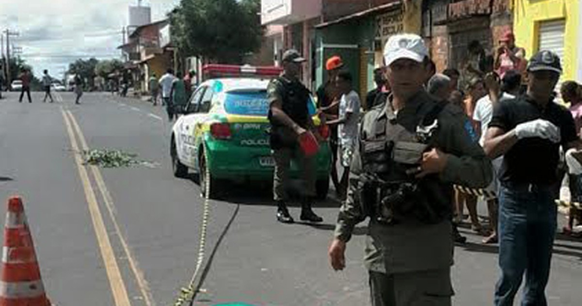 G1 - Mulher morre atropelada ao tentar atravessar avenida na Zona Sudeste - notícias em Piauí