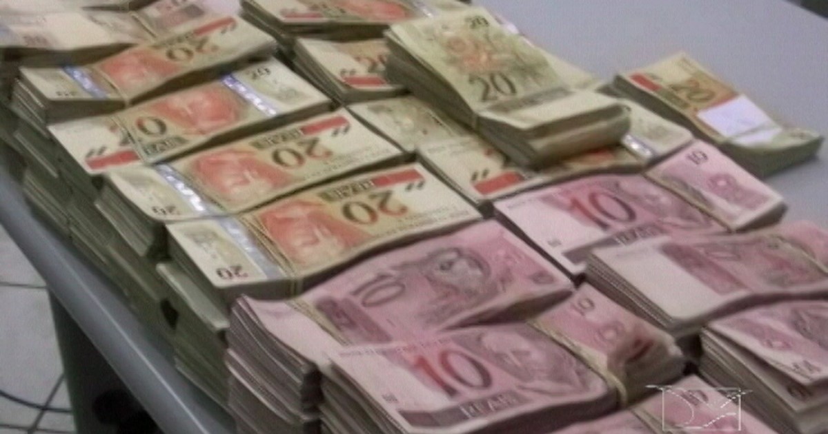 G1 - Polícia recupera parte do dinheiro roubado de banco em Carolina ...