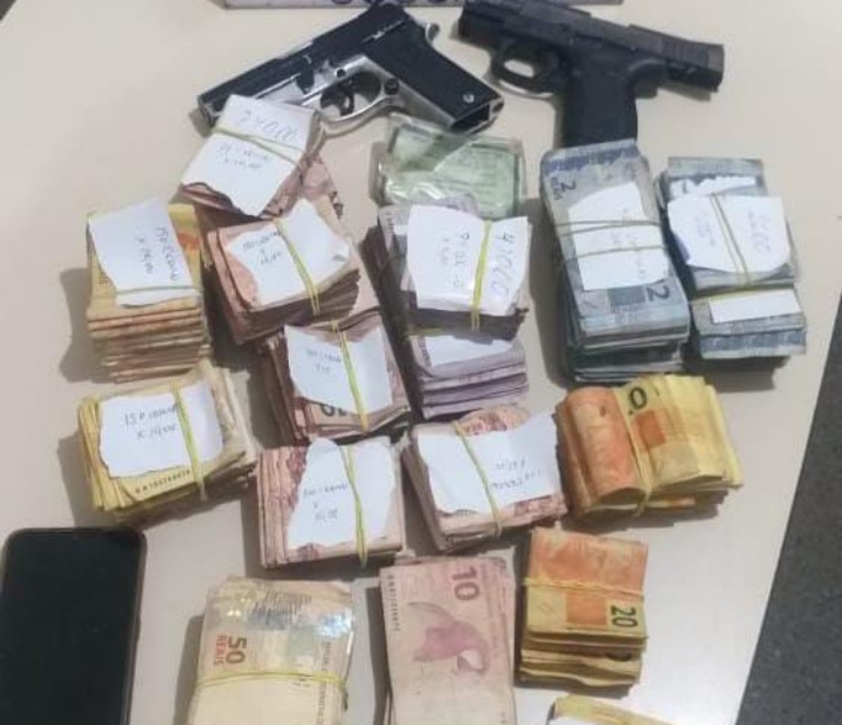 Após ser preso armas na Bahia suspeito de tráfico de drogas tenta