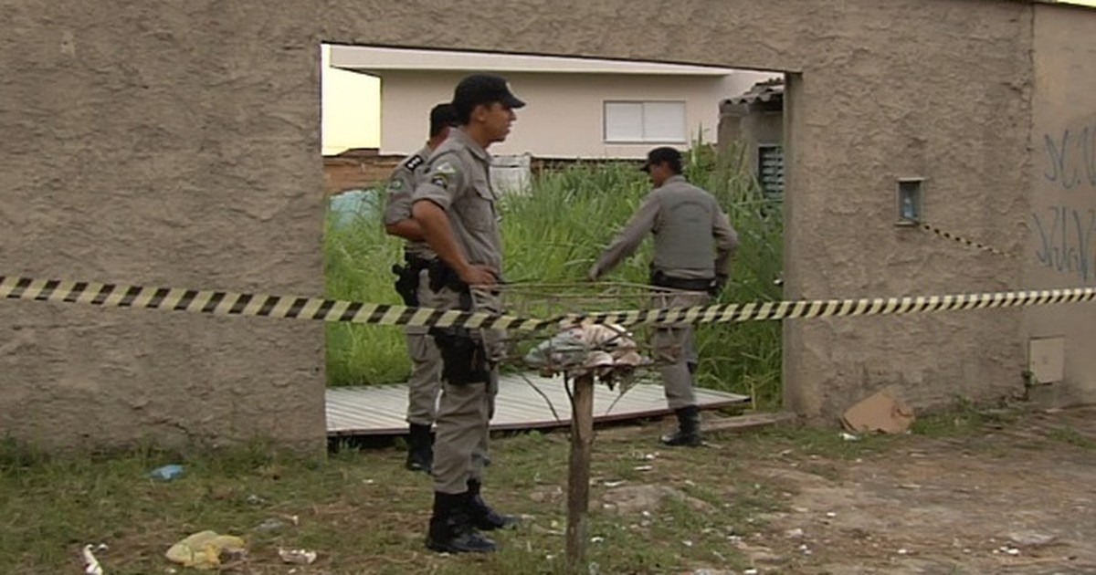 G1 Troca De Tiros Após Tentativa De Roubo Mata Suspeitos E Fere Pms