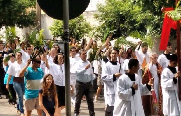 G1 Missas E Procissões Marcam O Início Da Semana Santa Em Goiânia