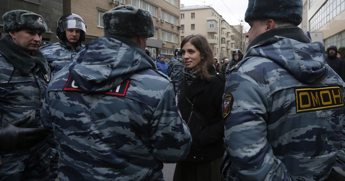 G1 - Pussy Riots são atacadas com spray de pimenta na Rússia - notícias em Mundo