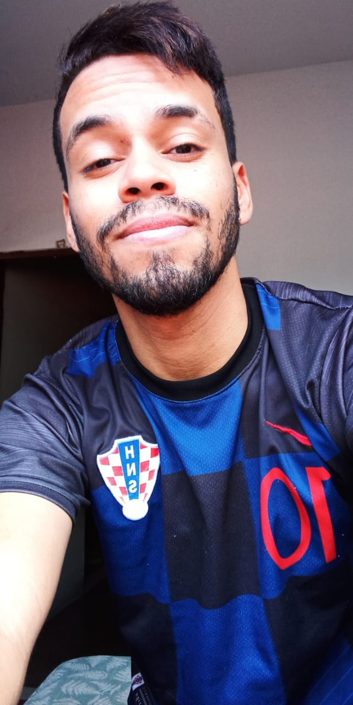 Fã de Eduardo da Silva, brasileiro cultiva paixão pela Croácia e ...