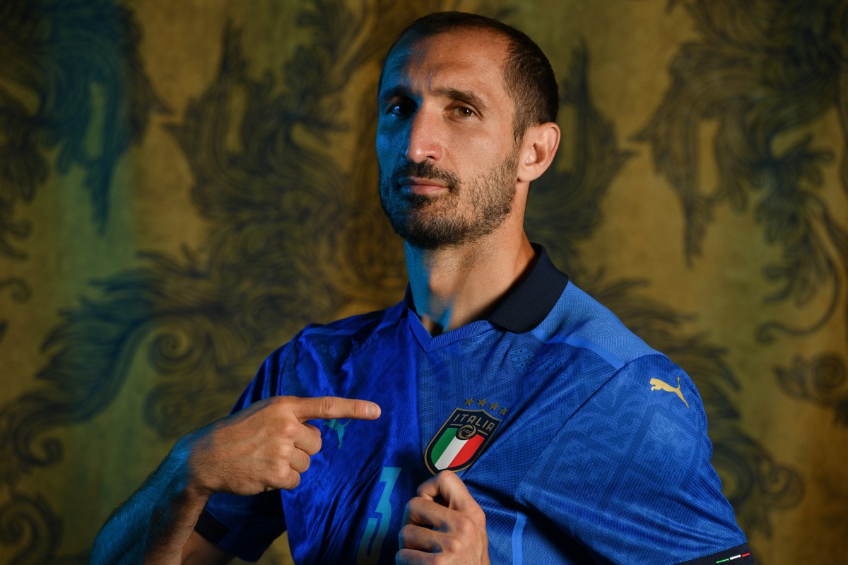 Chiellini anuncia despedida da seleção italiana no amistoso contra a ...