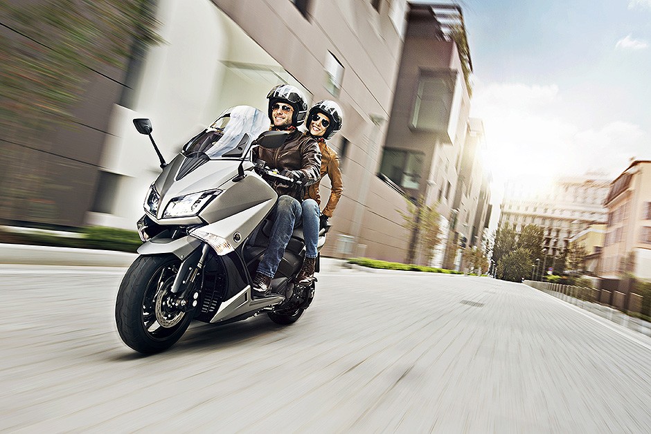Avaliação: Yamaha T-Max 530 | Testes | autoesporte
