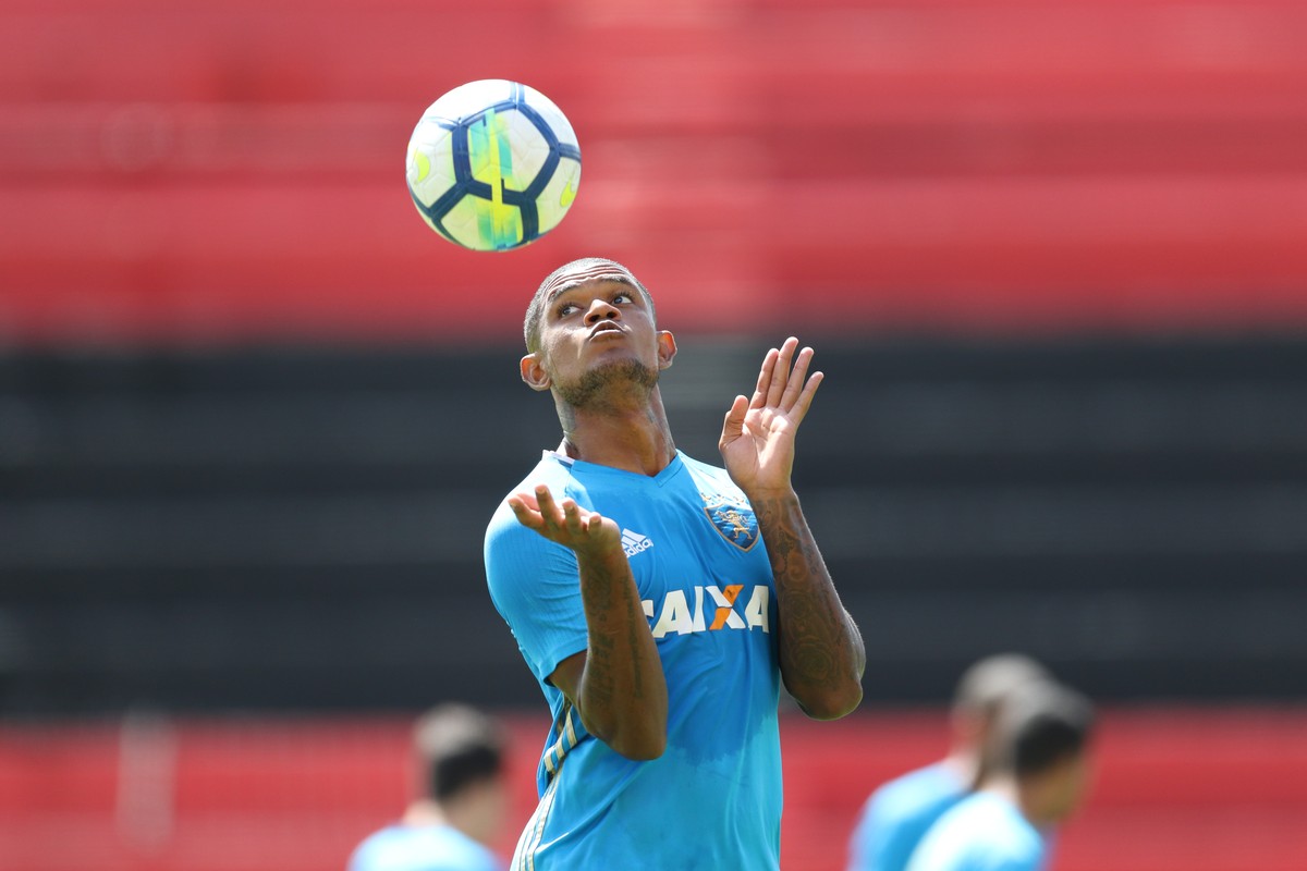 Proposta não agrada e empresário indica permanência de Anselmo no Sport ...