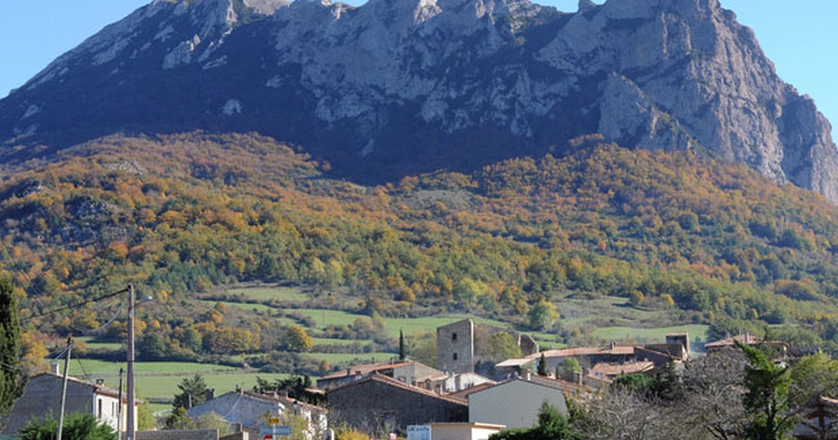 G1 - Pico Bugarach se torna refúgio francês contra o fim do mundo maia ...