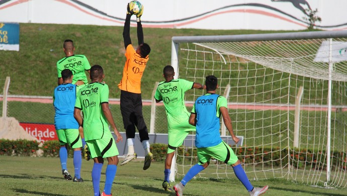 Precisando de apenas um ponto para avançar de fase, Sinop visita o Mixto