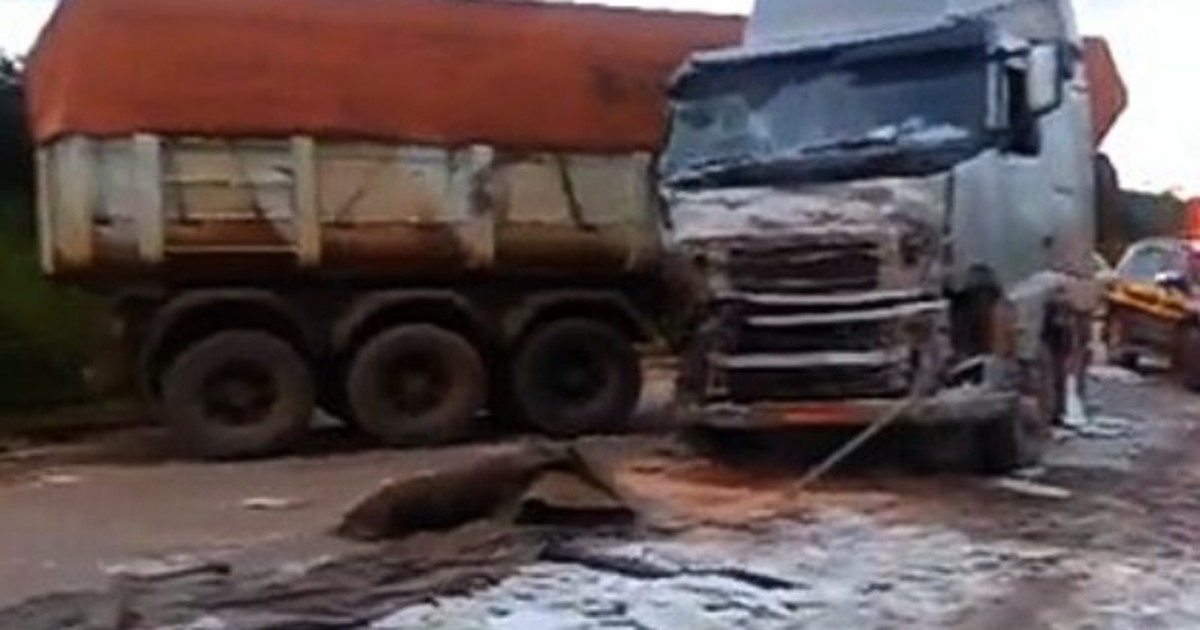 G1 - Liberado trecho da BR-414 onde três carretas bateram e um morreu ...