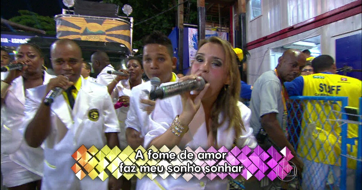 G1 - São Clemente faz homenagem às favelas com humor e criatividade ...