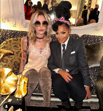 Janet Jackson compartilha foto rara com a sobrinha Paris Jackson, filha ...