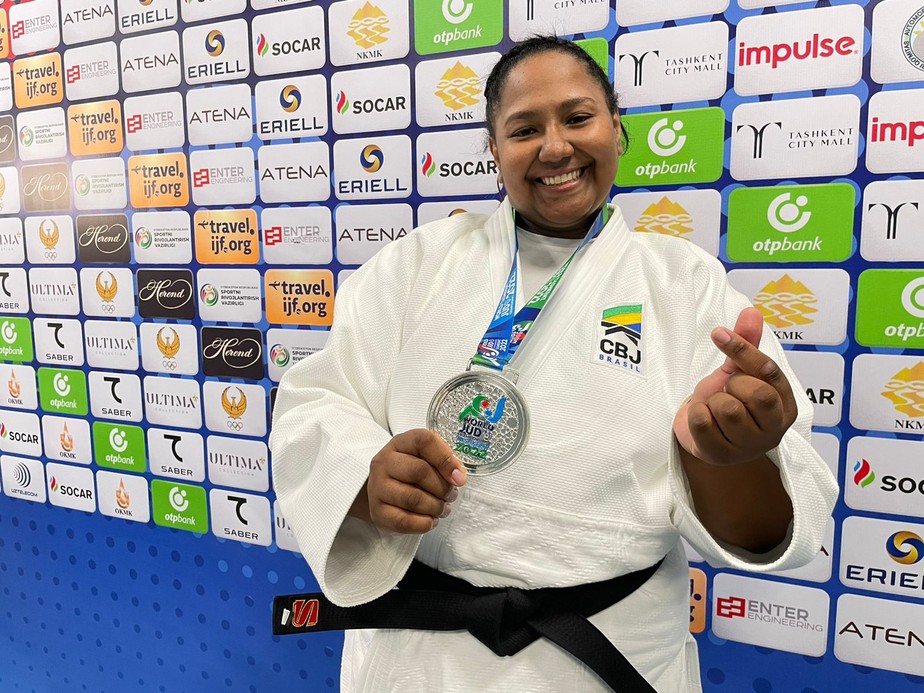 Beatriz Souza valoriza prata e vê Brasil na briga por medalha por ...
