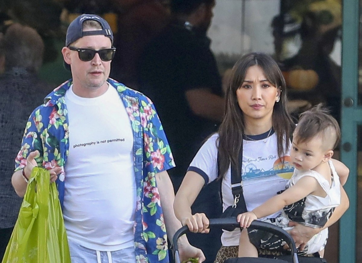 Brenda Song e Macaulay Culkin tiveram mais um filho no final do ano ...