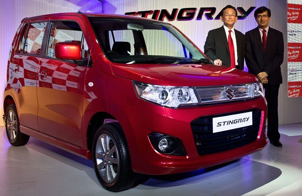 Auto Esporte - Maruti Suzuki lança a minivan Stingray na Índia