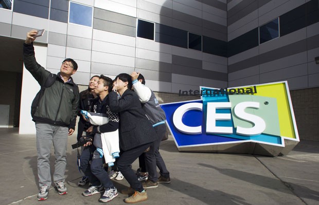 G1 - Internet das coisas e realidade virtual são apostas para CES 2015 ...
