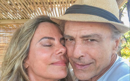 Carlos Riccelli completa 74 anos e ganha declaração de Bruna Lombardi ...