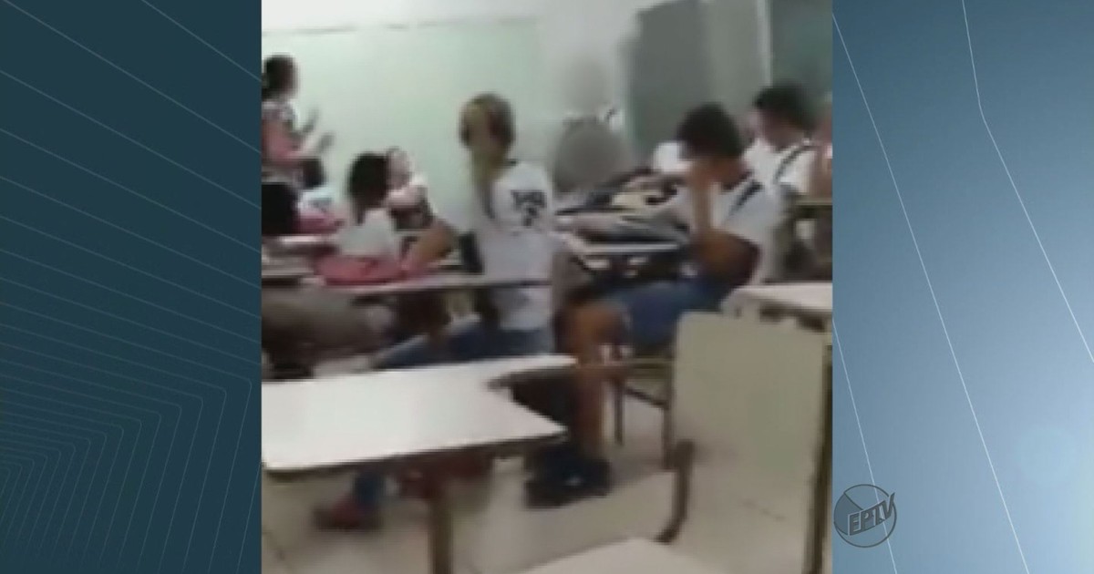 G1 Vídeo Mostra Briga De Alunos Em Sala De Escola Estadual De Santa