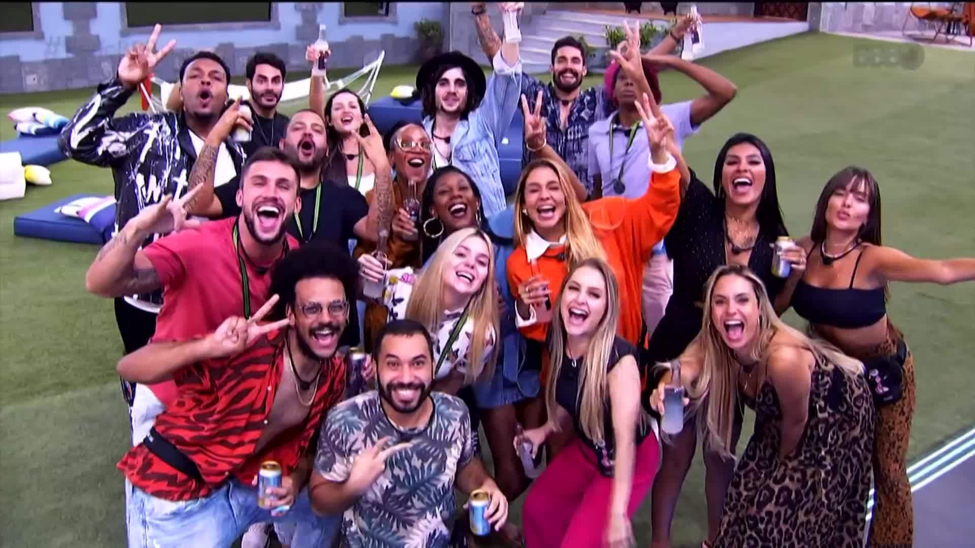 'BBB: O Documentário - Mais que uma espiada': fique por dentro | BBB ...