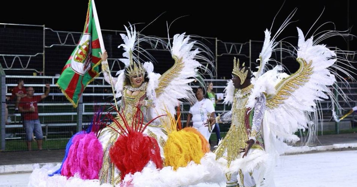 G1 - Escolas de samba de Florianópolis definem enredos do Carnaval 2015 ...