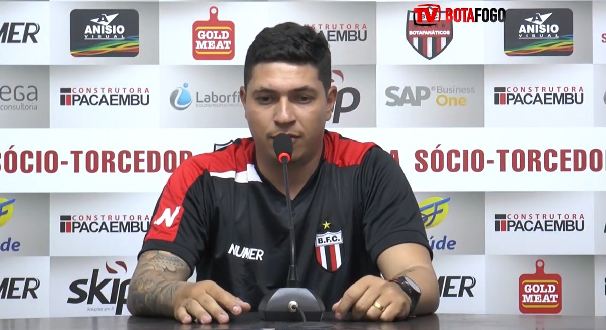 Confirmado na Copa Paulista, Botafogo-SP anuncia Samuel Dias como ...