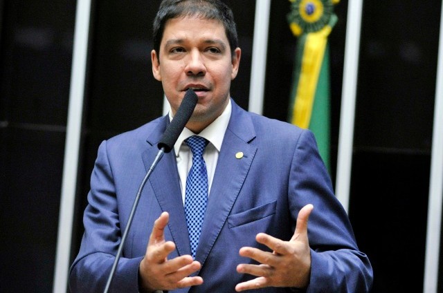 Presidente do PL no Rio terá de honrar dívida do partido de 2012: valor ...