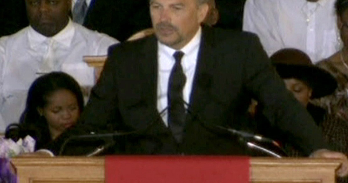 G1 - Funeral de Whitney Houston é realizado na igreja de sua cidade ...