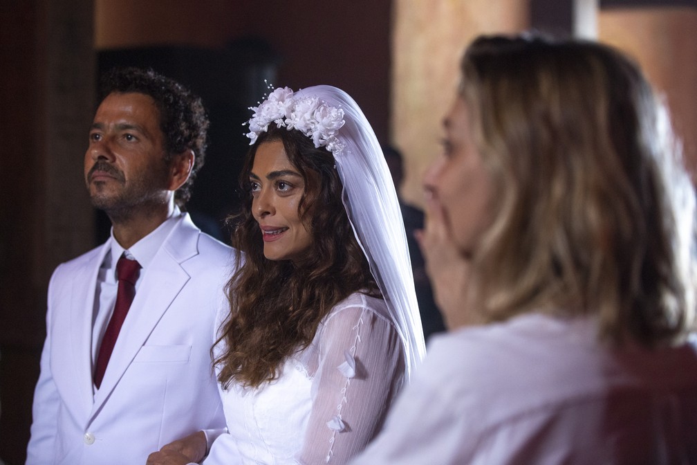 Juliana Paes mostra os bastidores do casamento de Amadeu e Maria da Paz ...