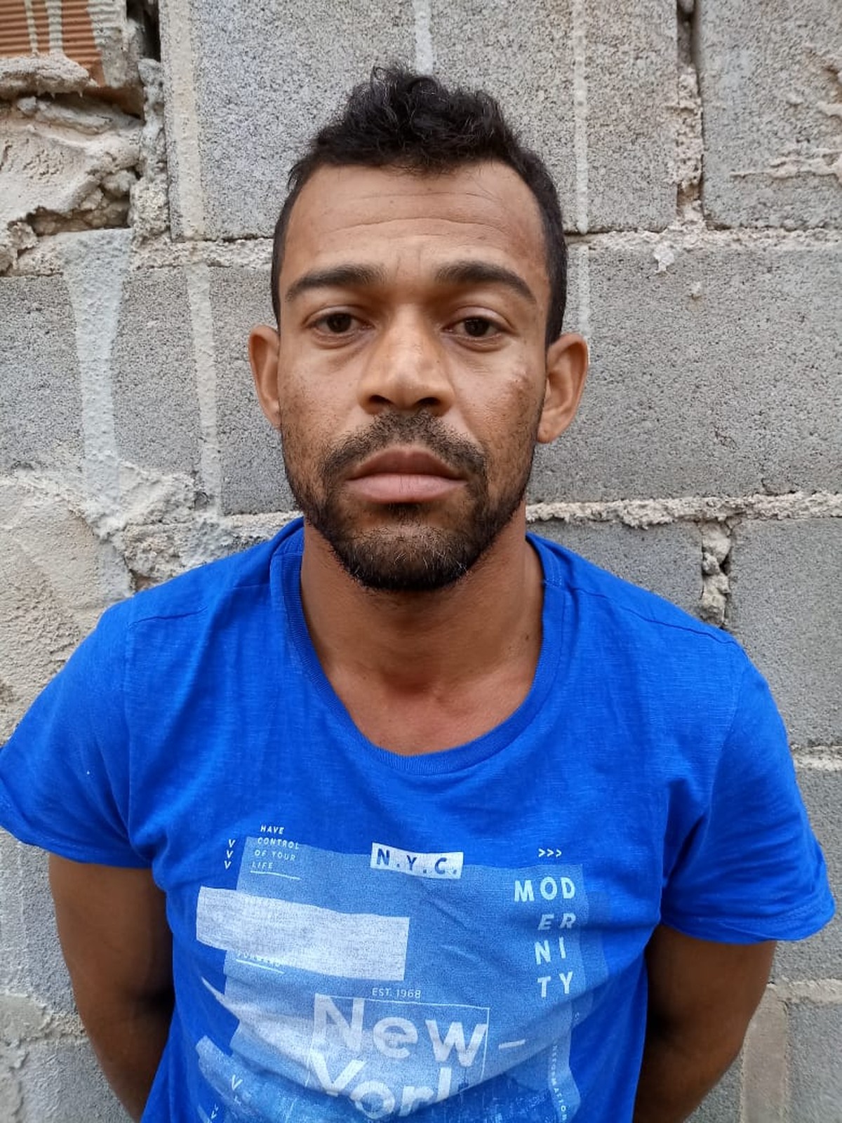 Suspeito De Matar Mulher Na Frente Dos Filhos é Preso Em Guarapari Es