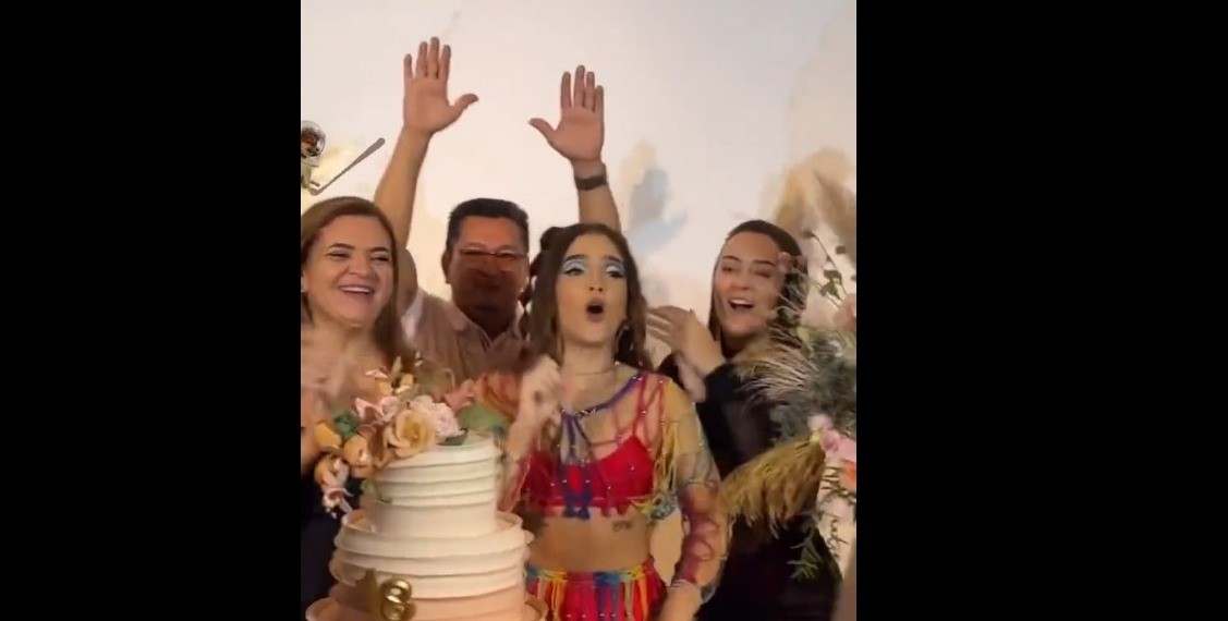 Muita comida, tatuagem e atração surpresa... Mel Maia adianta detalhes ...