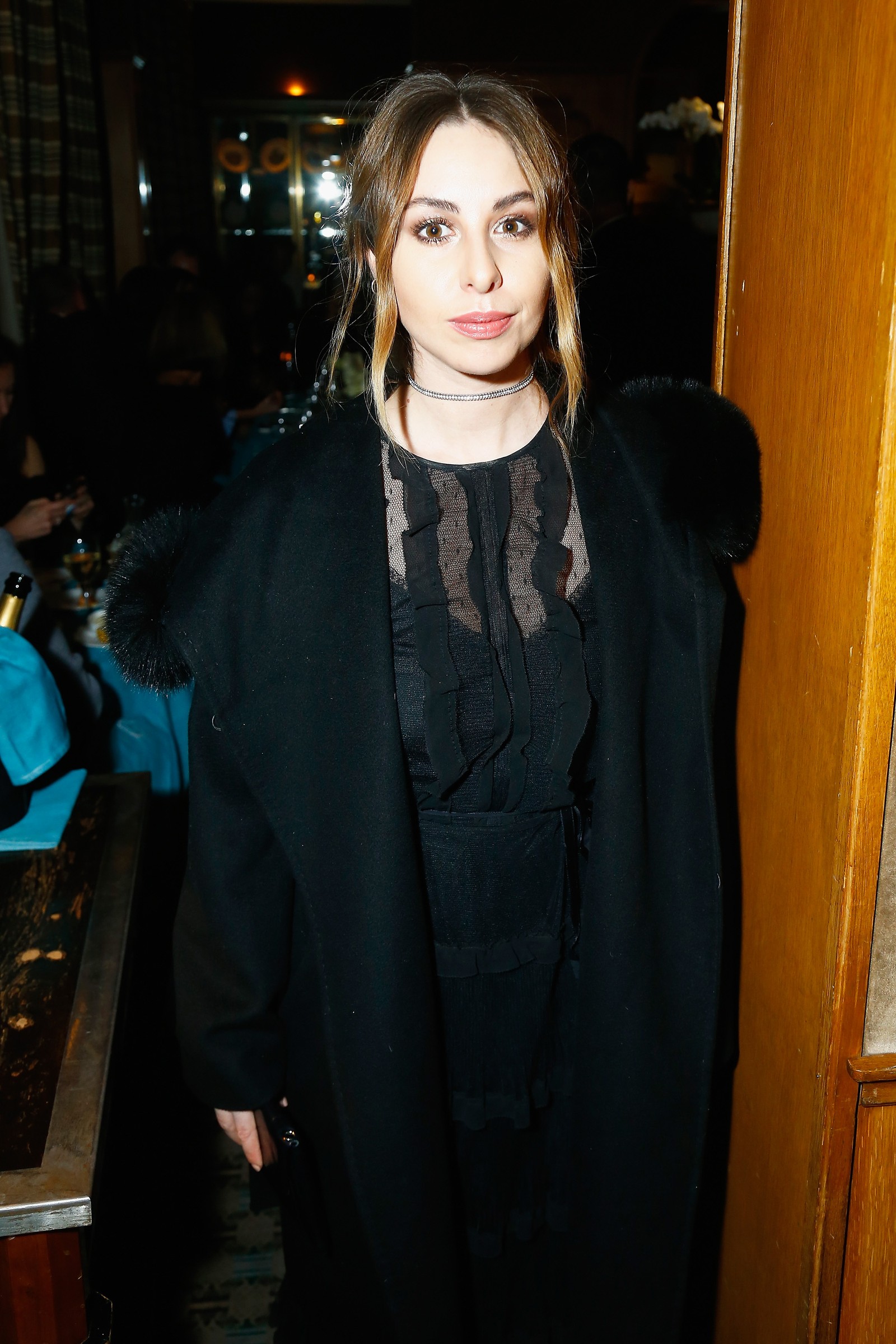 Alexandre Birman celebra lançamento de Inverno 2017 com jantar em Paris ...