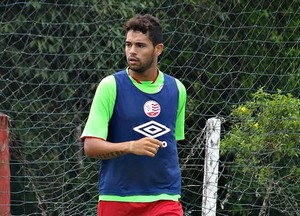 Náutico acerta renovação de contrato de Helder Ribeiro por mais um ano ...