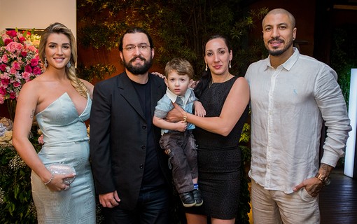 Ex-BBBs Fernando e Aline fazem casamento de R$ 120 mil; veja álbum ...