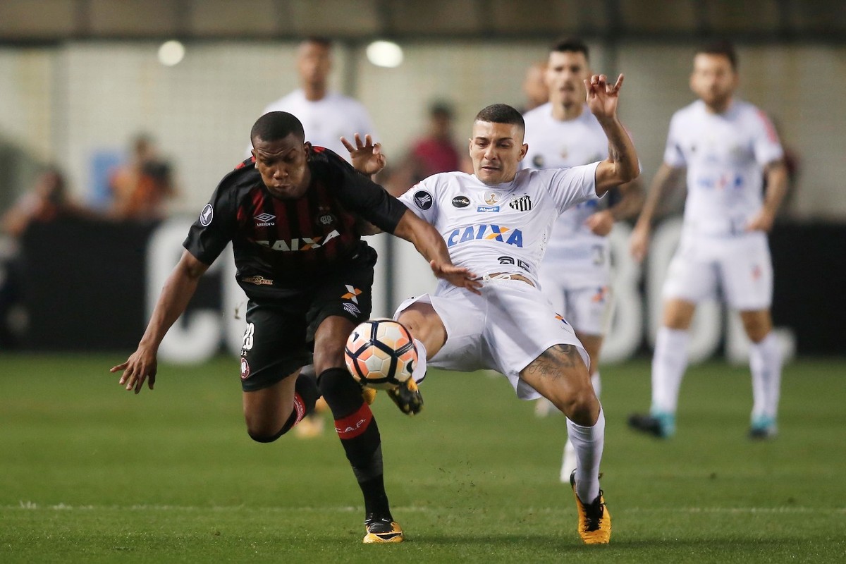 No Quarto Duelo Atlético Pr Coloca Ascensão à Prova Contra Seu Maior