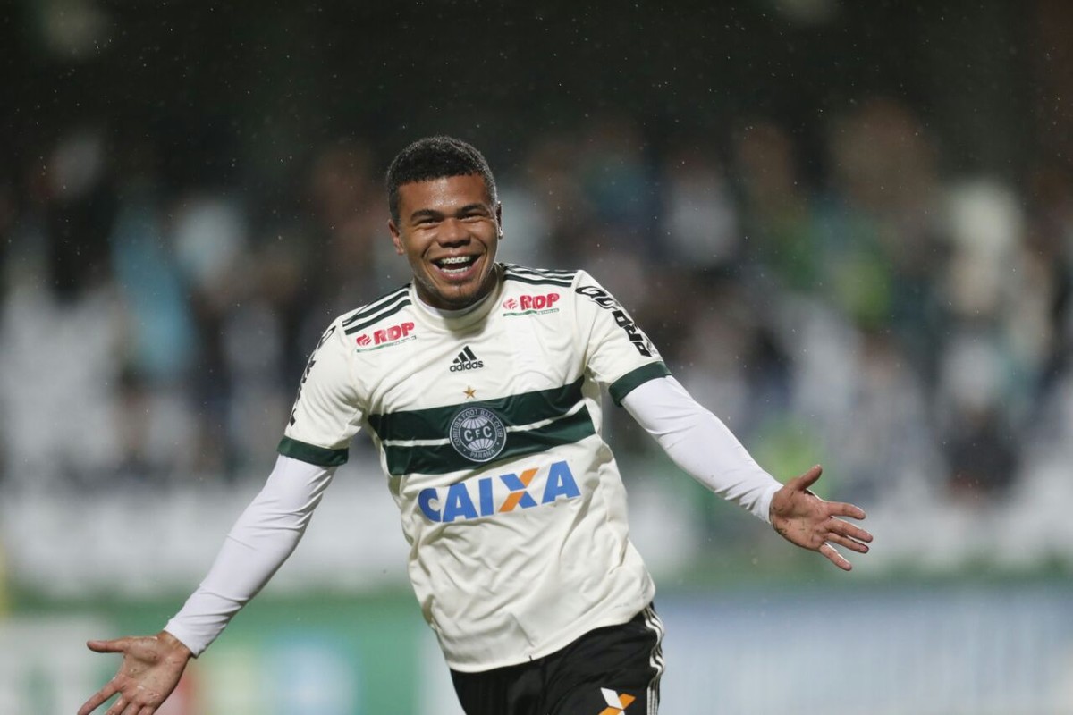 Yan Sasse ganha nova chance no Coritiba, e Argel cobra: "Momento de ...