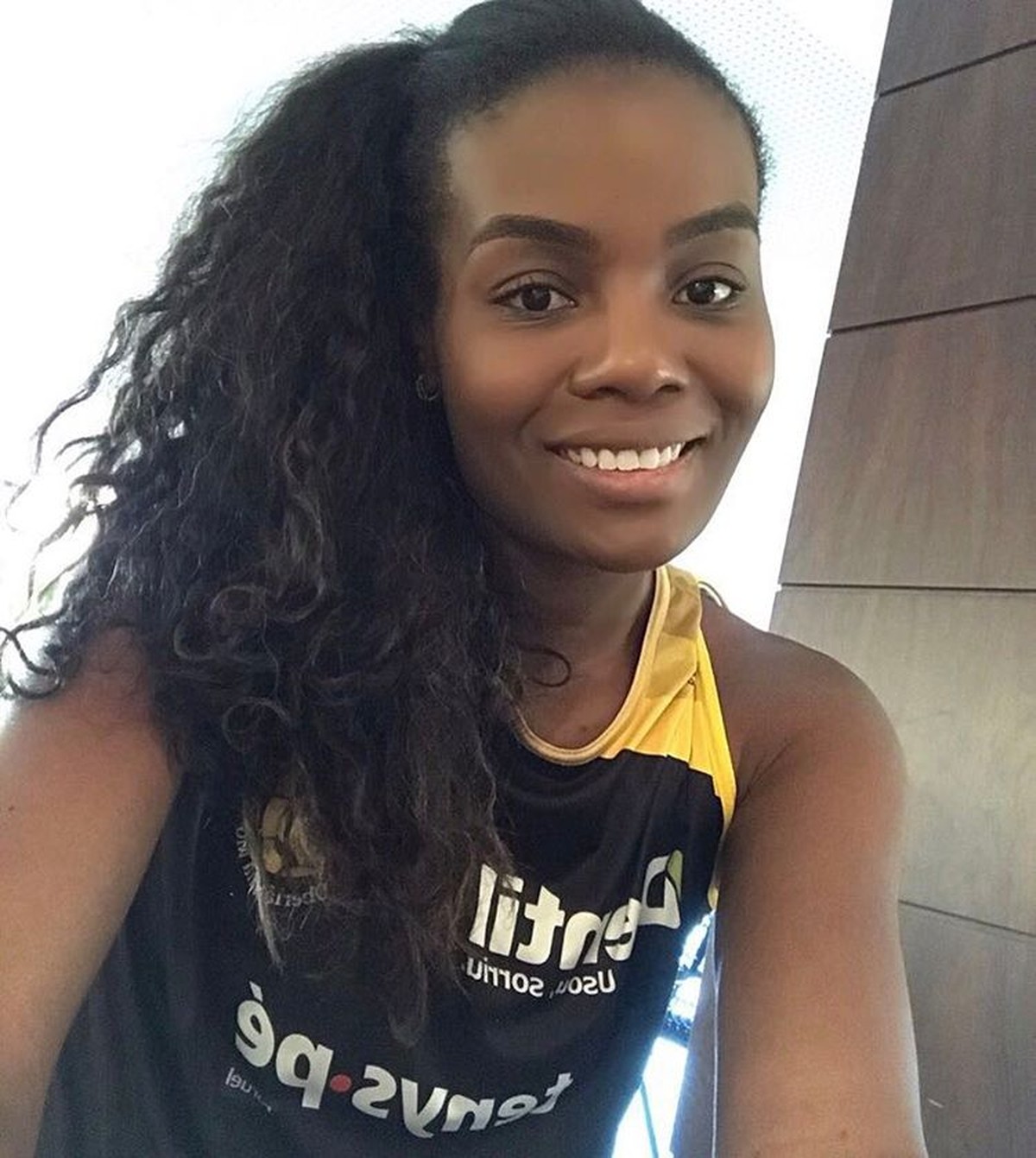 Com futuro incerto, Fabiana mira descanso nas férias para voltar ao ...