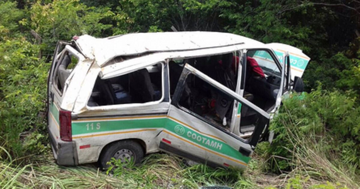 G1 - BR-116 tem dois acidentes com vans nesta segunda-feira, no Ceará ...