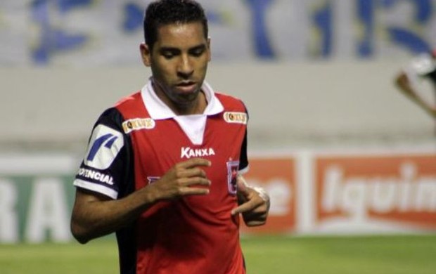 Edson Sitta está suspenso, e Paulo Sérgio lesiona tornozelo durante o ...