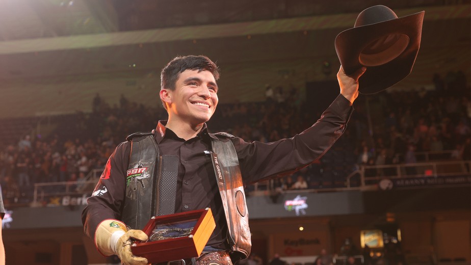 Texano vence a segunda consecutiva e assume liderança da PBR | Globo ...
