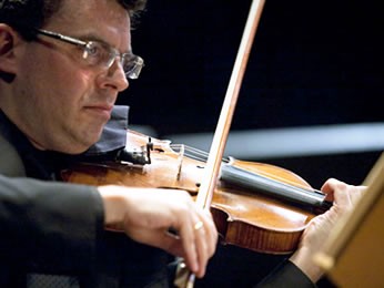 G1 - Orquestra de Mato Grosso realiza apresentação no Cine Teatro ...