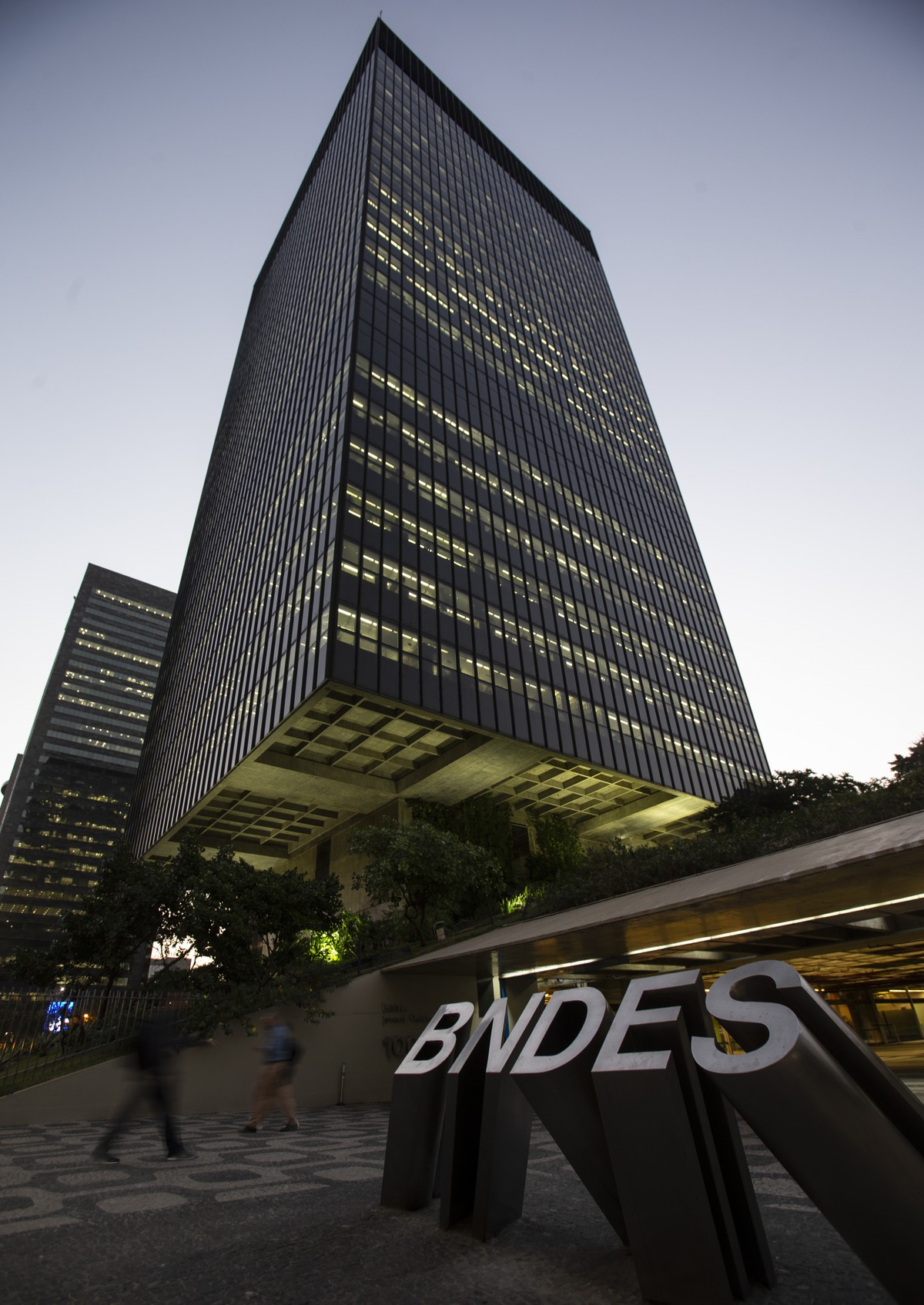 BNDES anuncia linha de R$ 2 bilhões para agricultura