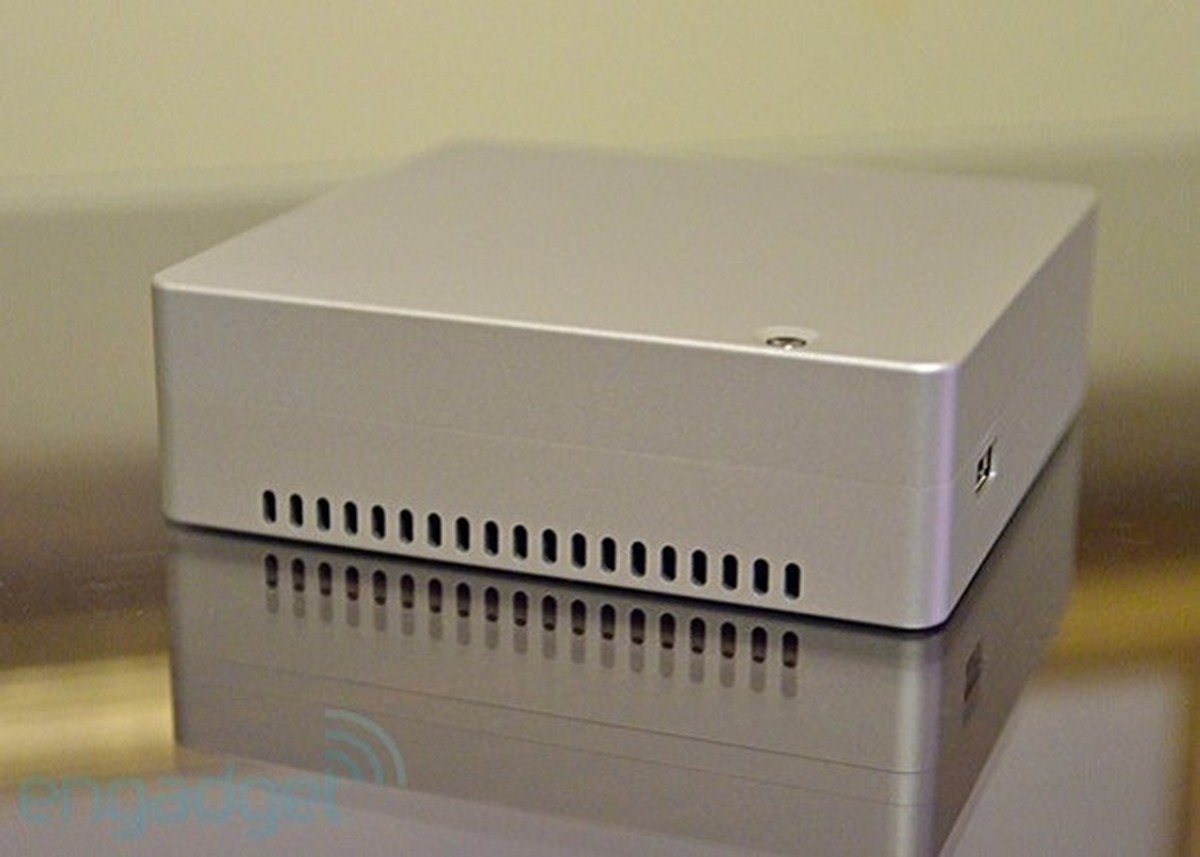 Gigabyte apresenta mini desktop com 10 cm de largura na CES 2013 ...