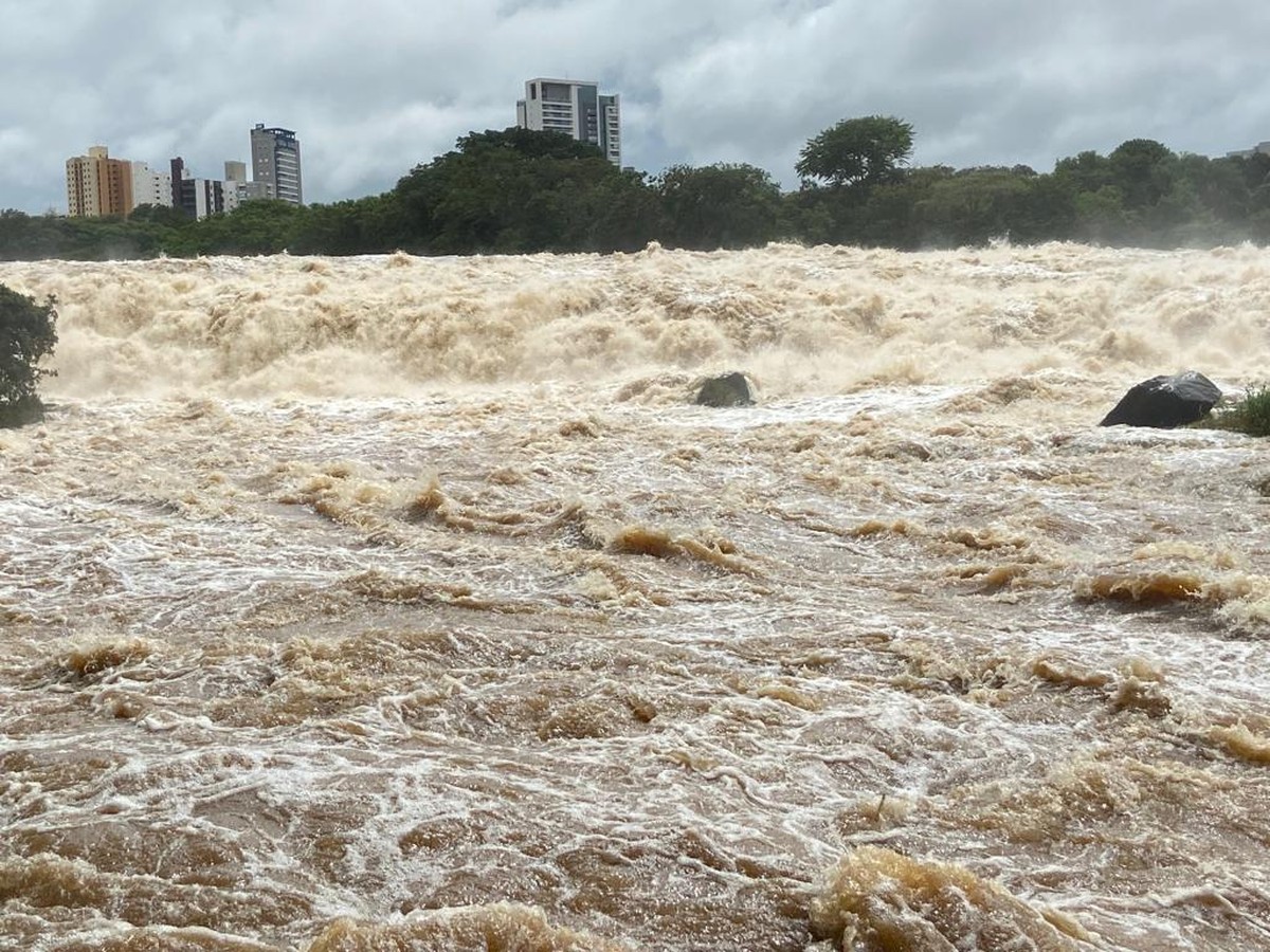 Com chuvas, Rio Piracicaba volta a atingir estado de alerta ...