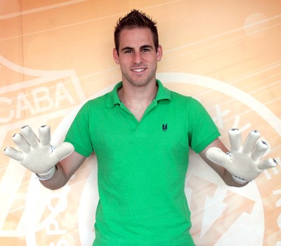 Retrospectiva: dezembro fecha 2014 com luva de Ceni, holandês e "cantor ...