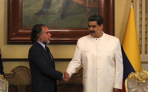 Após 3 anos, Venezuela e Colômbia retomam relações diplomáticas - Época ...
