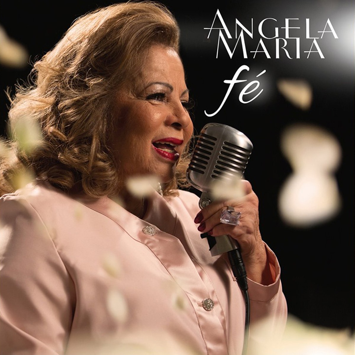 Angela Maria, que hoje faria 90 anos, está imortalizada como uma ...