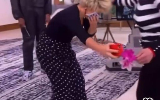 Ana Maria Braga Trolla A Equipe Do Mais Você E Manda Sósia Para O Estúdio Em Seu Lugar Vogue