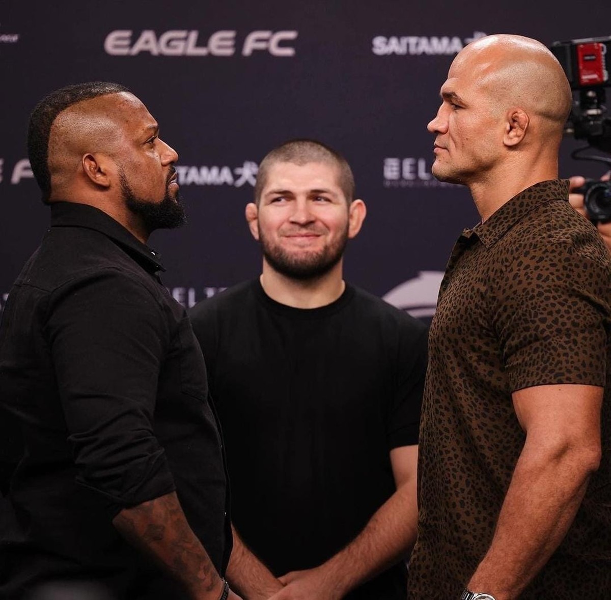 Sparring de luxo: Jon Jones simula jogo de Junior Cigano em treinos com ...