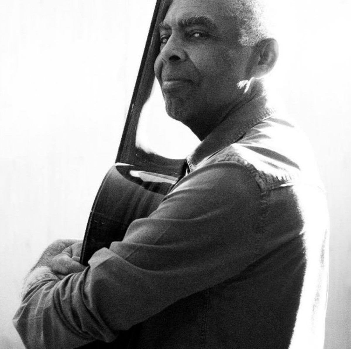 Gilberto Gil completa 75 anos; vídeo relembra vida e carreira | Pop ...
